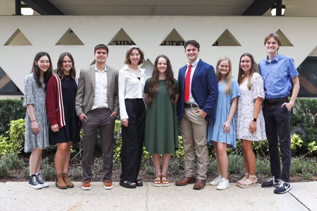Honors Program Inducts Its Newest Cohort | Florida College
